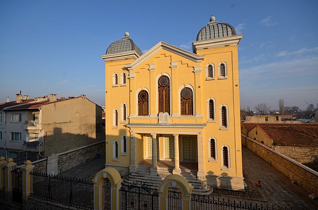 Büyük Sinagog İbadet ve Düğünlere Hazırlanıyor - Arkitera