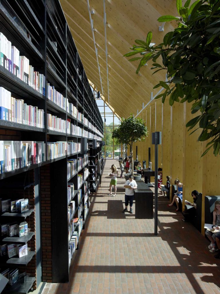 Book Mountain + Library Quarter - Arkitera