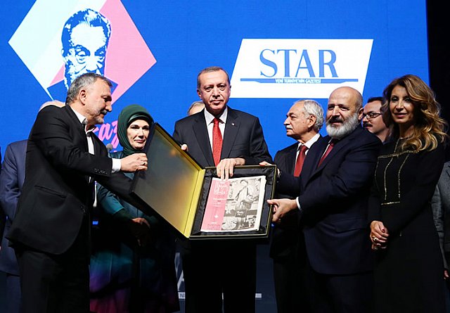 Gülru Necipoğlu "Fikir-Araştırma" Alanında Necip Fazıl Kısakürek Ödülü ...