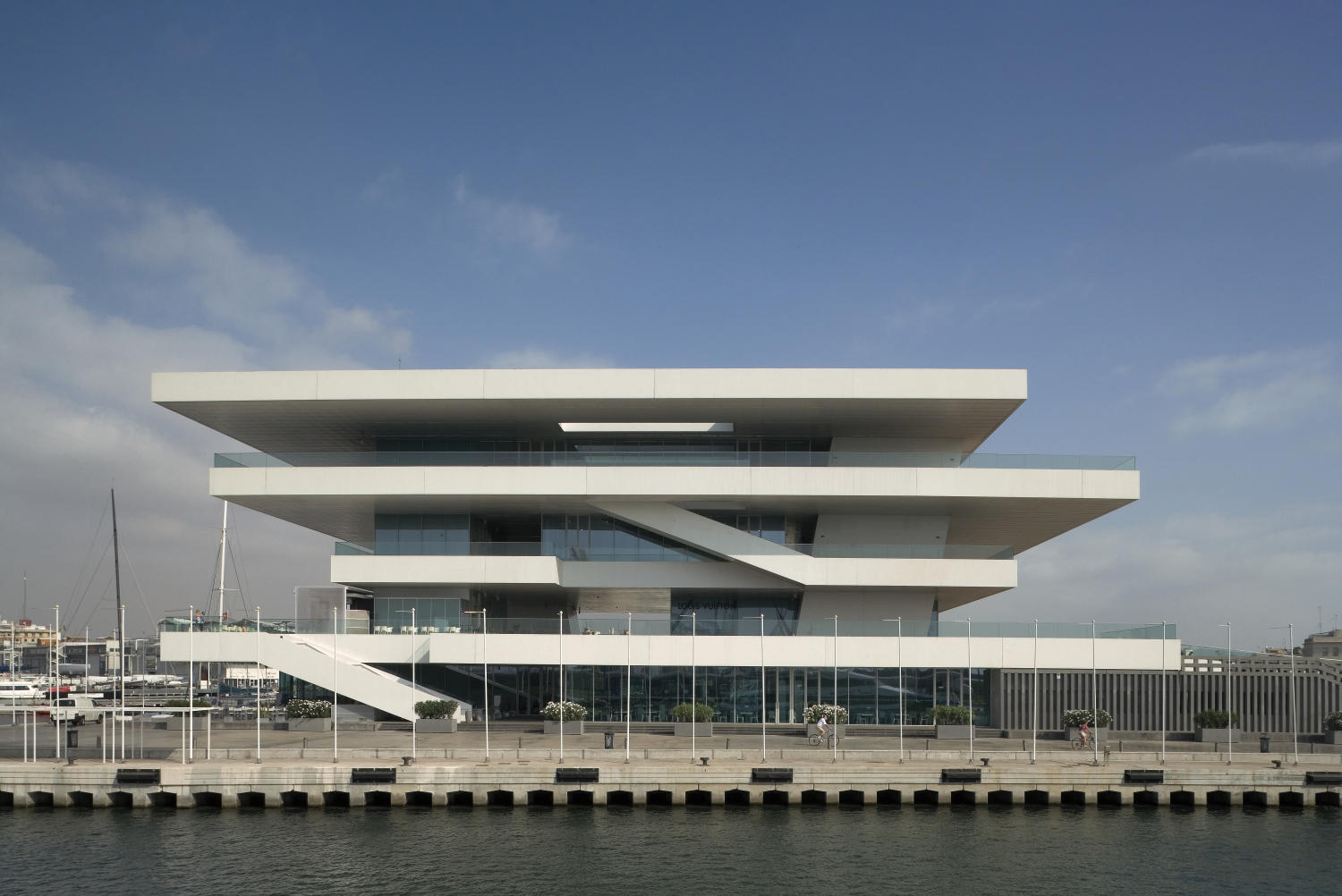 America’s Cup Building - Arkitera