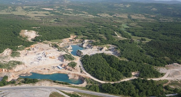 Istrancalar'ın İki Yakası: Karşıda Kuş Sesleri, Bizde Dinamit - Arkitera