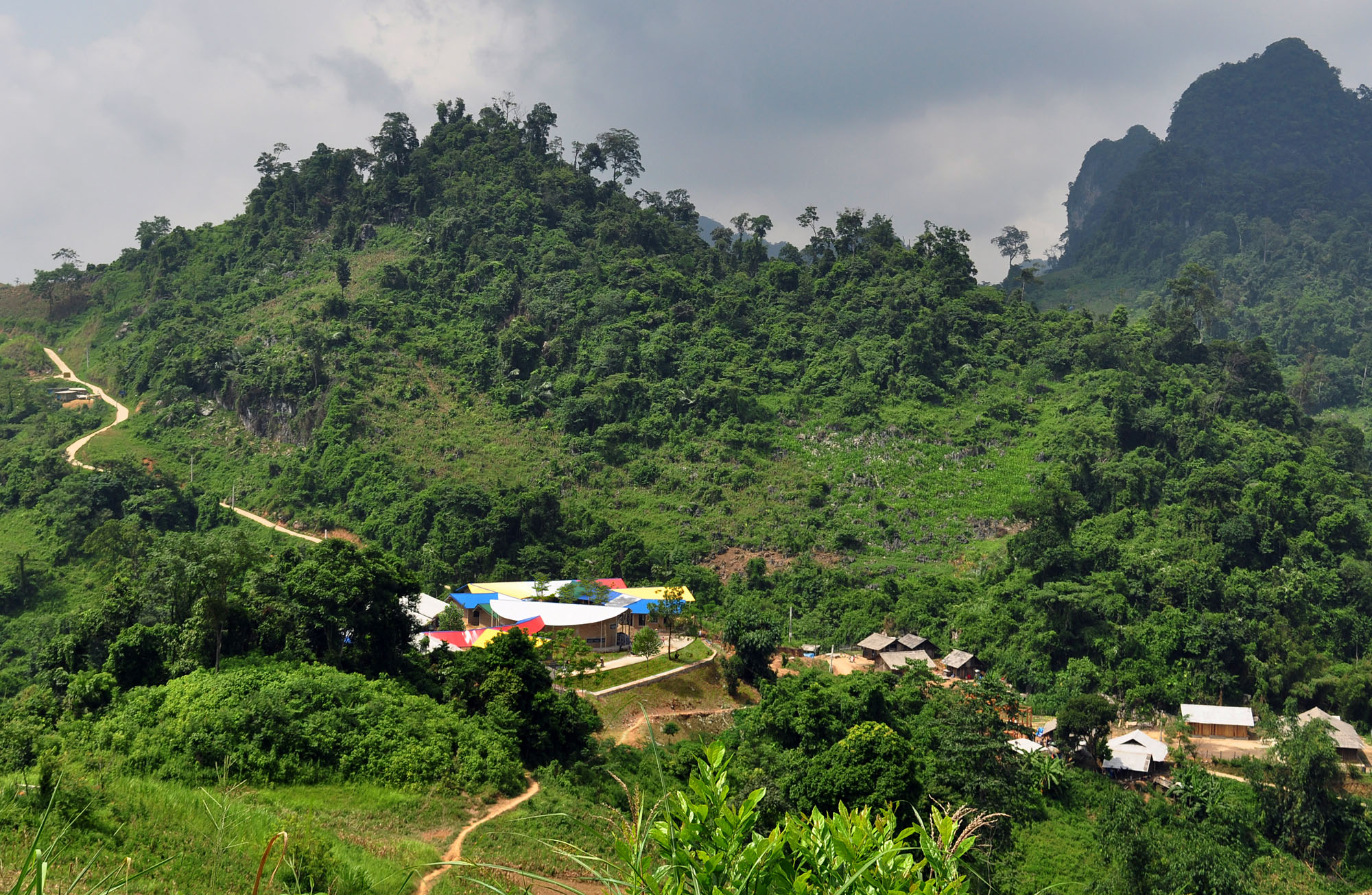 Orman Çiçeği: Lung Luong Köyü İlkokulu - Arkitera