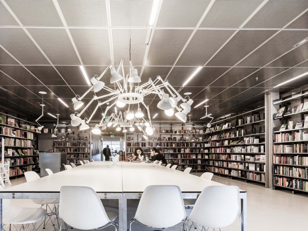 The Library - Arkitera