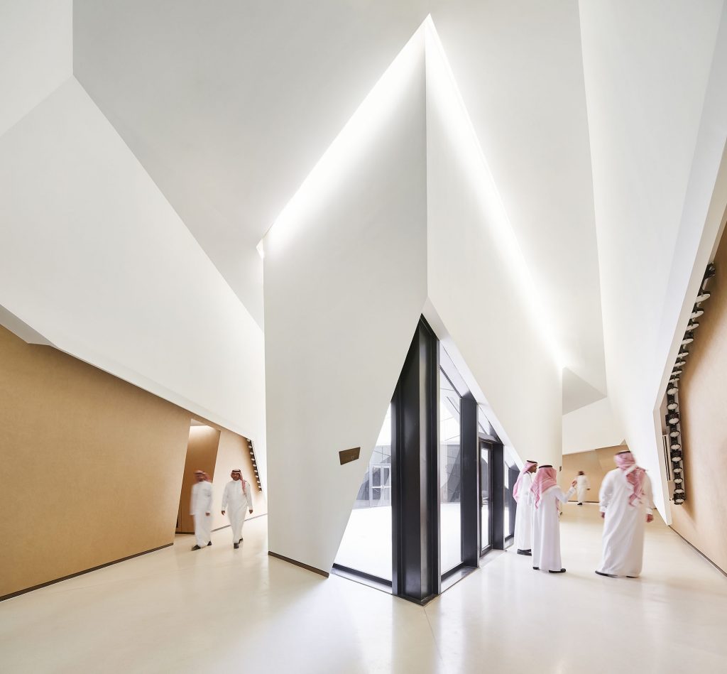 King Abdullah Petroleum Studies and Research Center (KAPSARC) - Arkitera