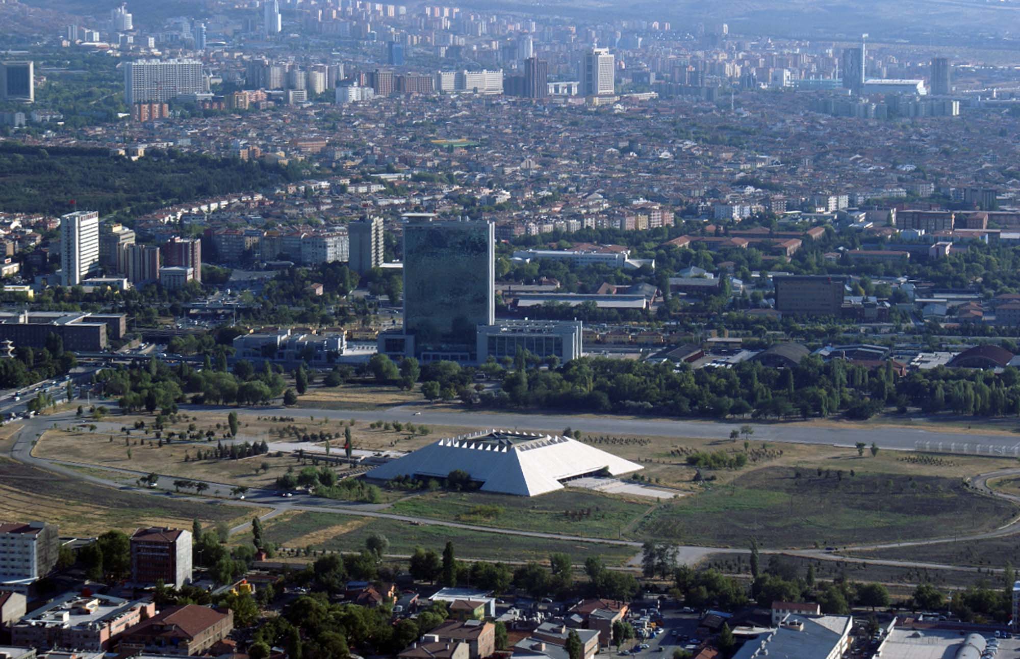 Ankara Atatürk Kültür Merkezi (AKM) - Arkitera