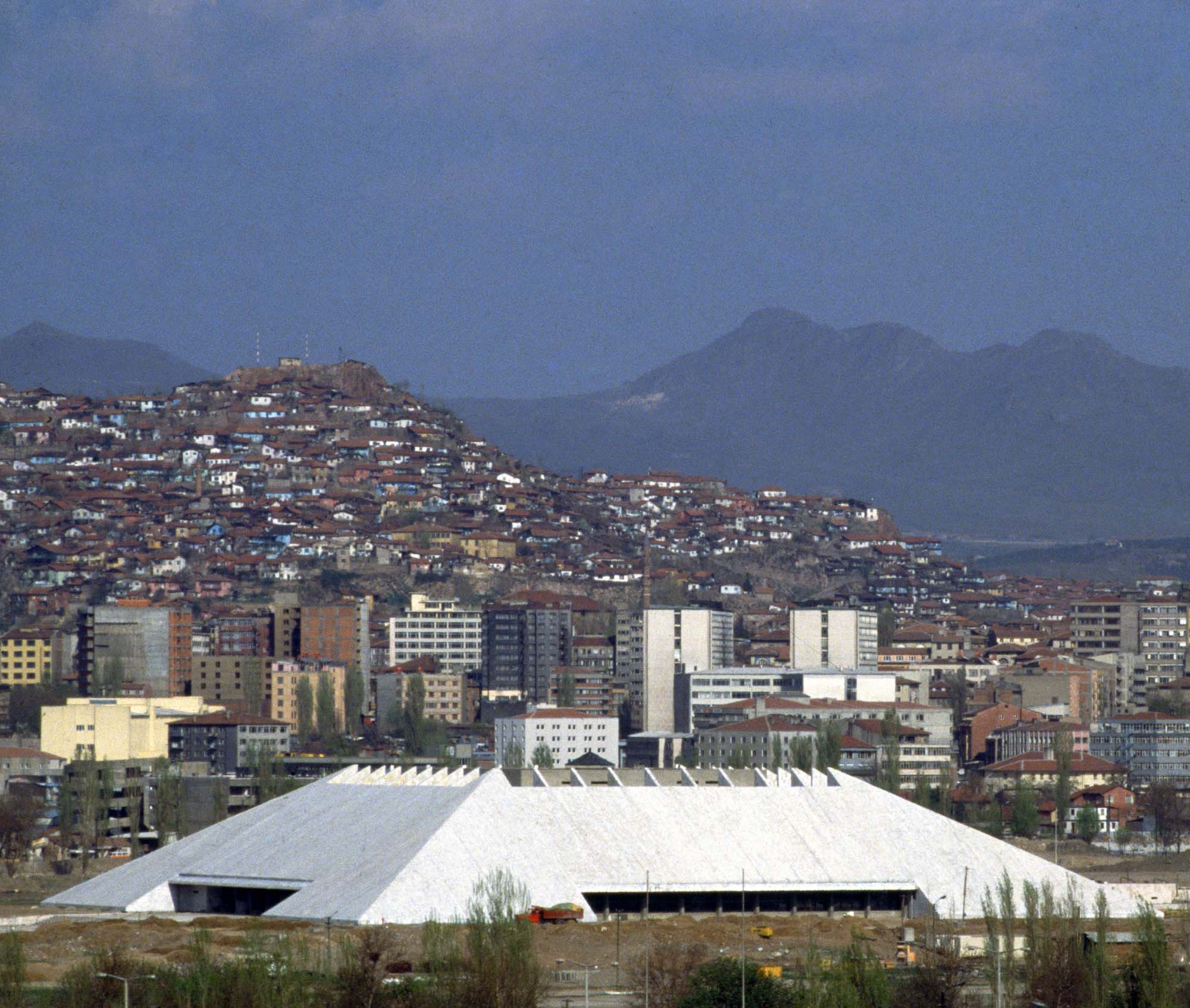 Ankara Atatürk Kültür Merkezi (AKM) - Arkitera