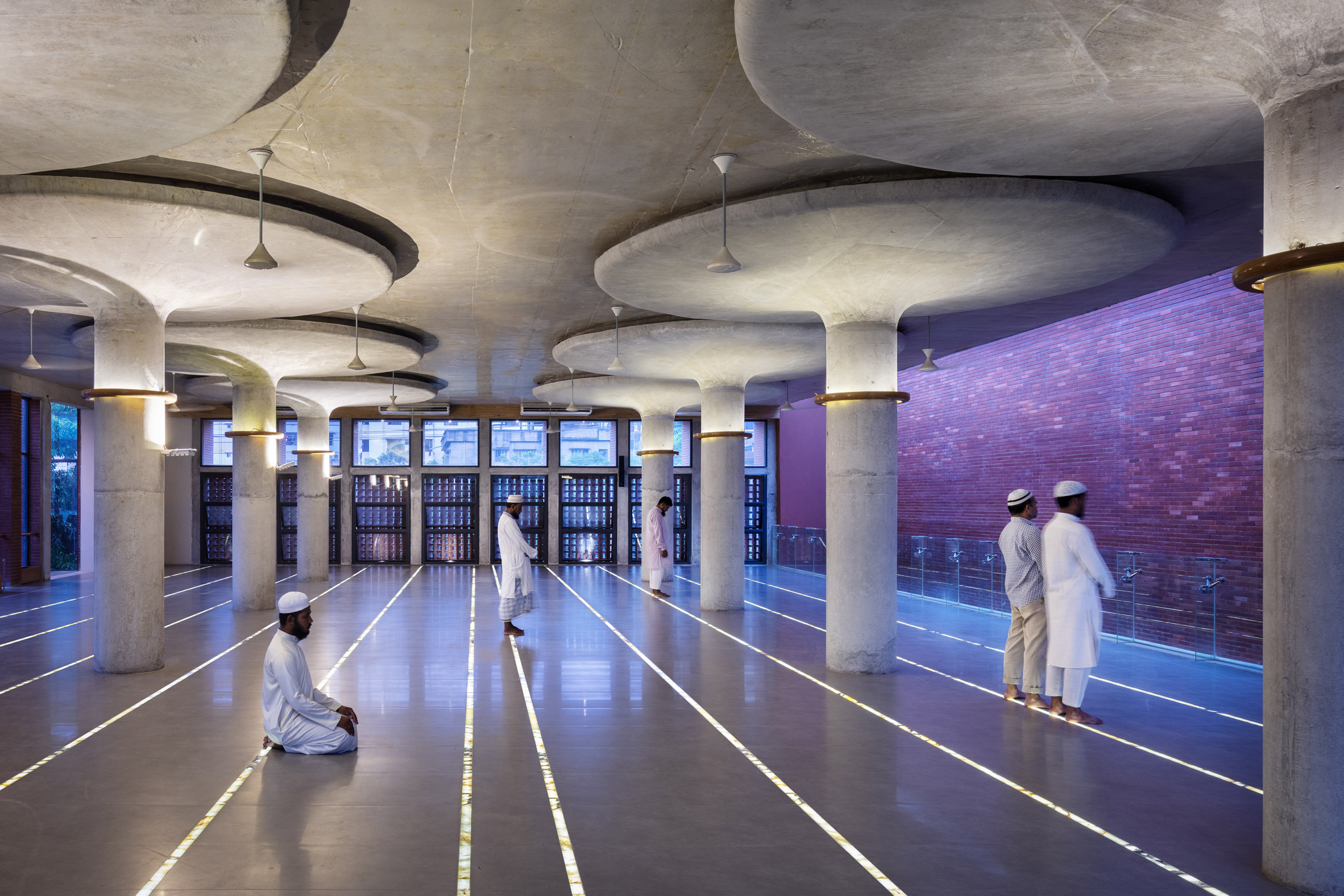 Bangladeş'in Başkenti Dakka'da Tuğla Cami - Arkitera