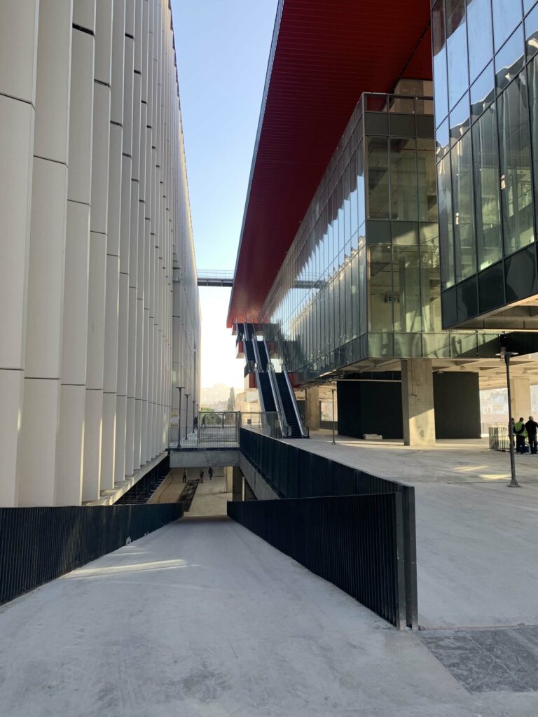 Göztepe Gürsel Aksel Stadyumu - Arkitera