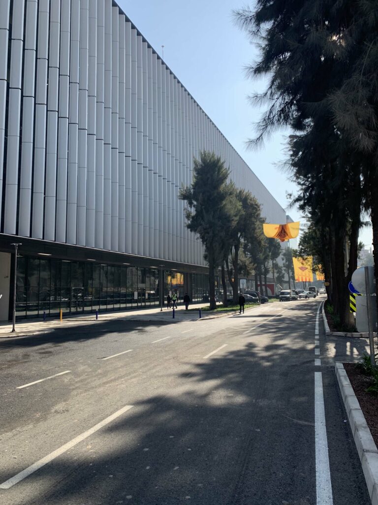 Göztepe Gürsel Aksel Stadyumu - Arkitera