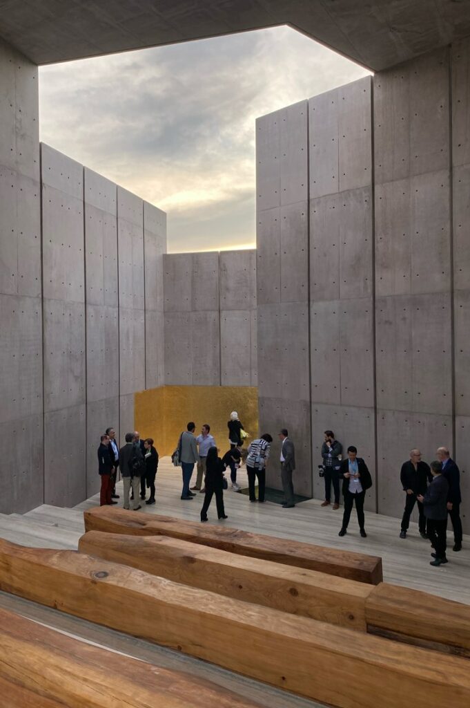 Reflection Space - Arkitera