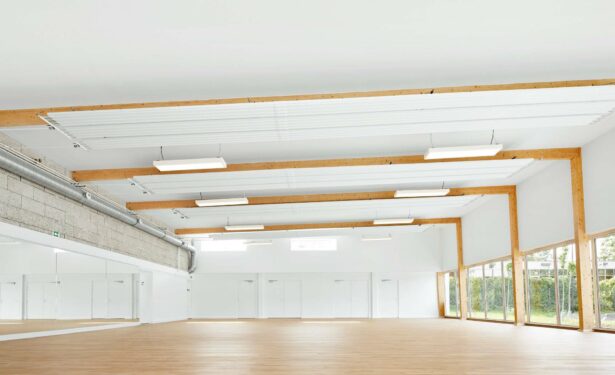 Pierre Chevet Spor Salonu - Arkitera