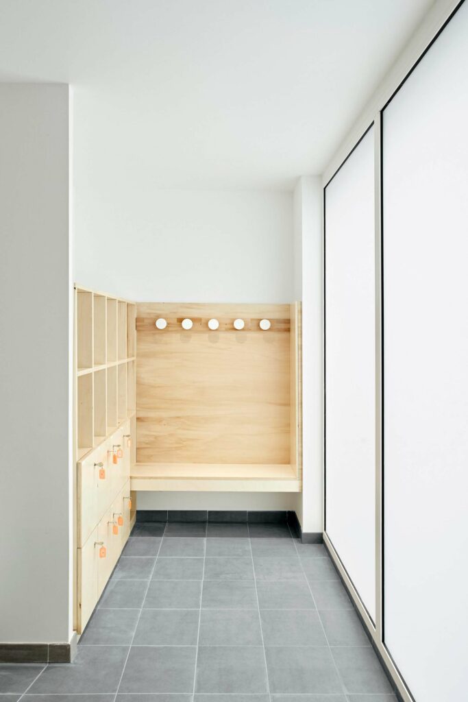 Pierre Chevet Spor Salonu - Arkitera