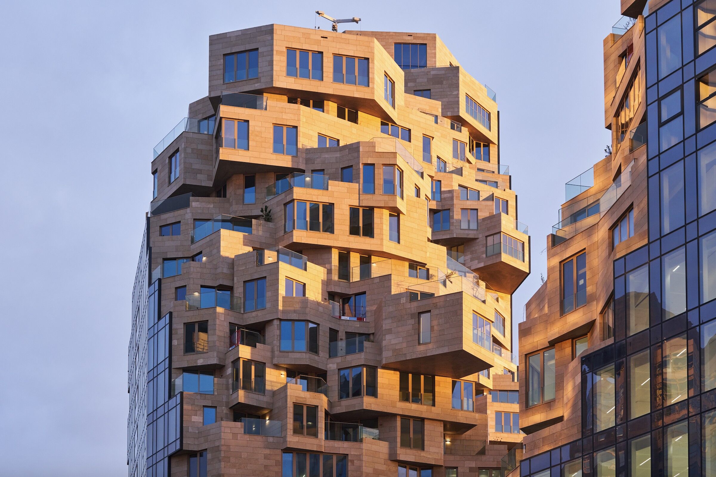 MVRDV’nin Tasarladığı The Valley, Amsterdam'ın Finans Bölgesine Dinamizm Katıyor - Arkitera