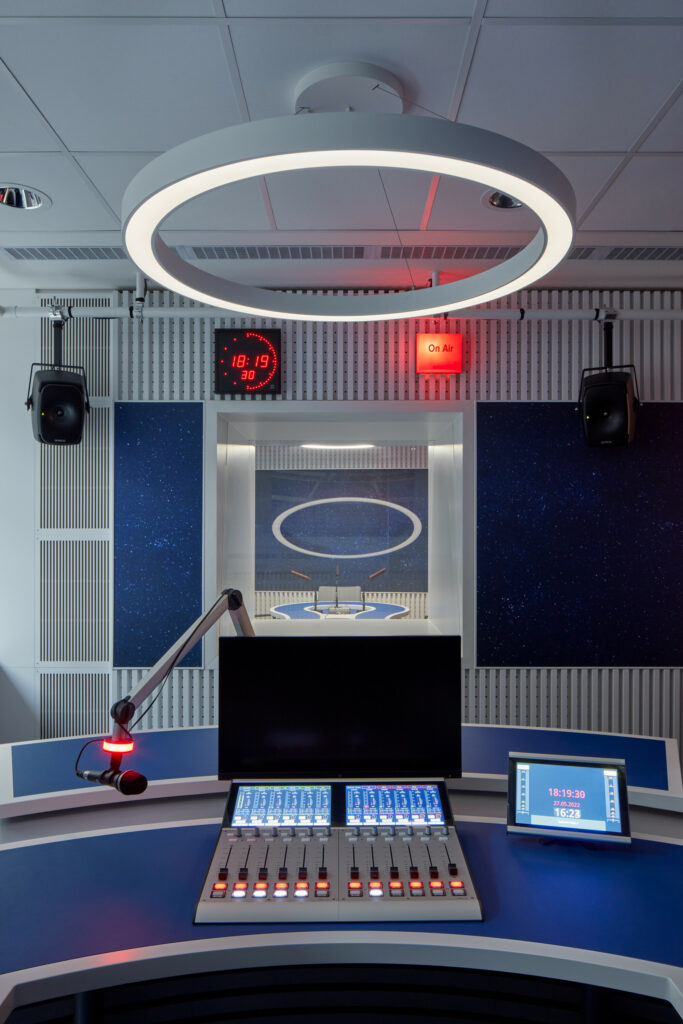 Czech Radio Olomouc - Arkitera