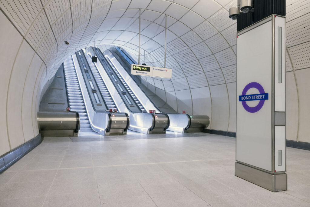 Bond Street Station - Arkitera
