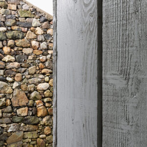 Ahır Kalıntılarından Yükselen Konut: Mannal House - Arkitera