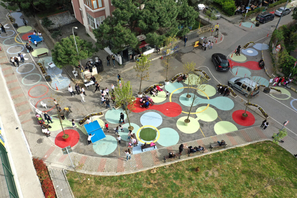 Yalı Meydan Dönüşüm Provası - Arkitera