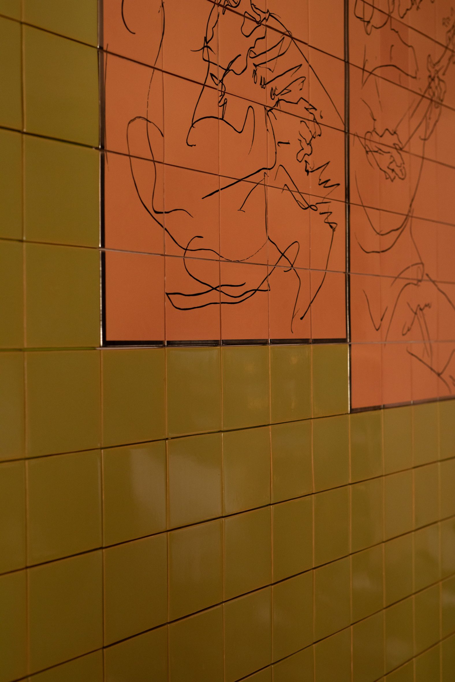 Álvaro Siza Tasarımı Seramik Duvar Resmi - Arkitera