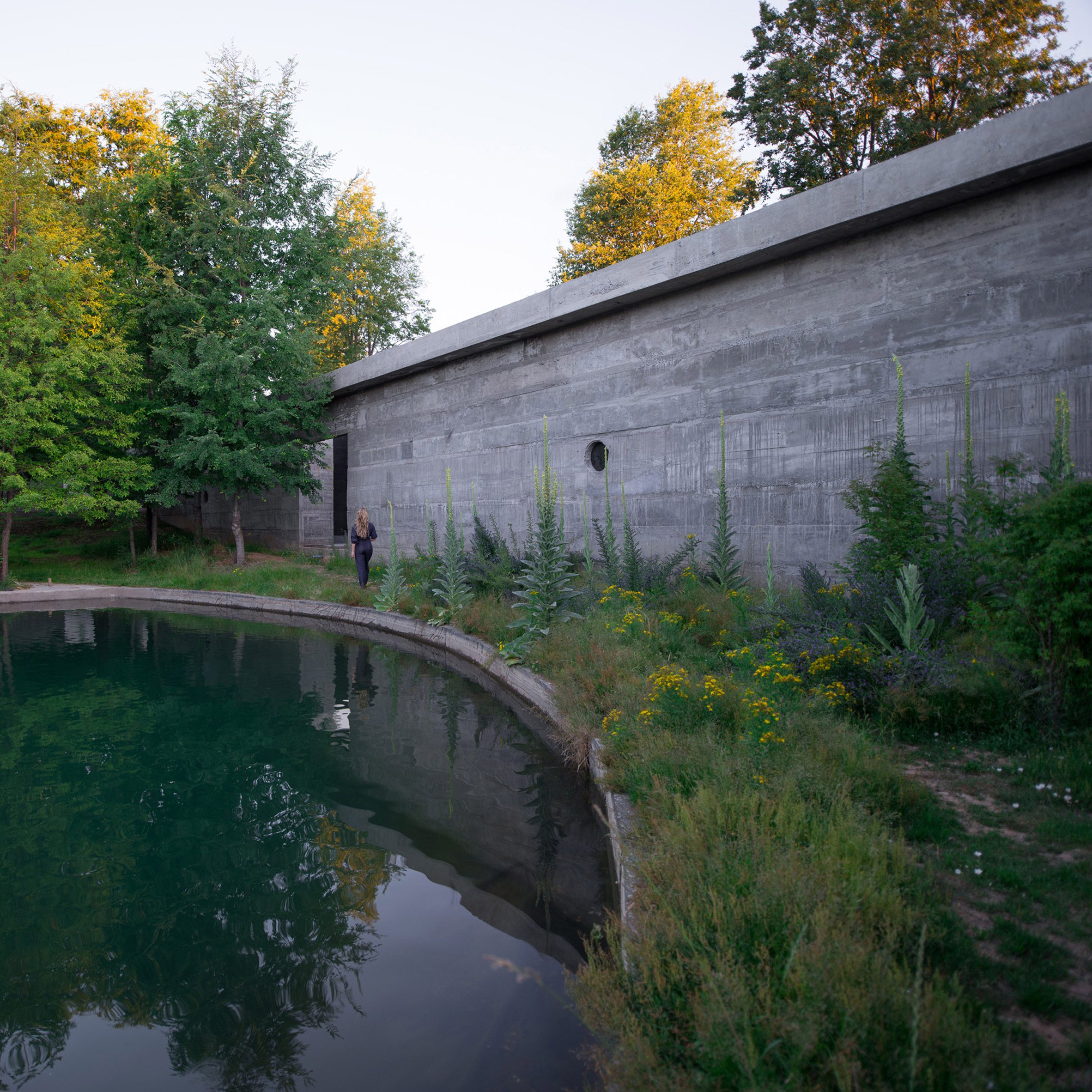 12 Yapıyı Bir Araya Getiren Luna House - Arkitera