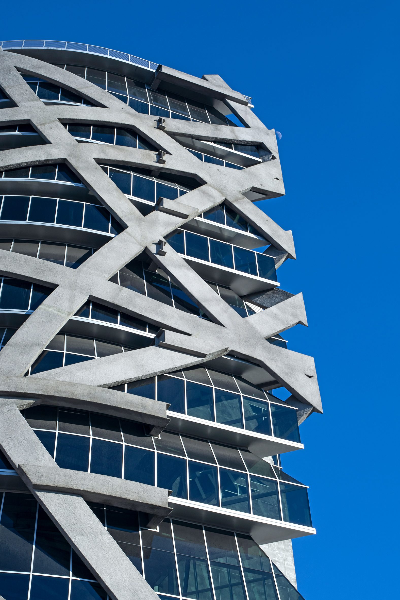 "Ebedi" Bir Yaşam Döngüsüne Sahip (W)rapper Tower - Arkitera