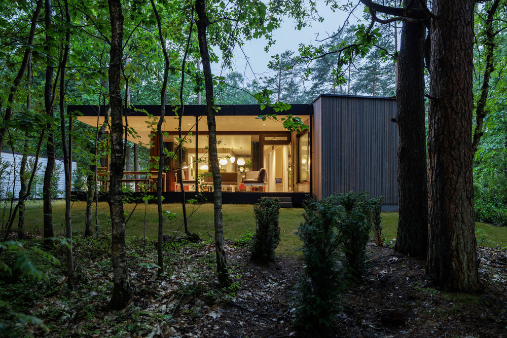 Center Parcs Cottage: Coming Together in Nature - Arkitera