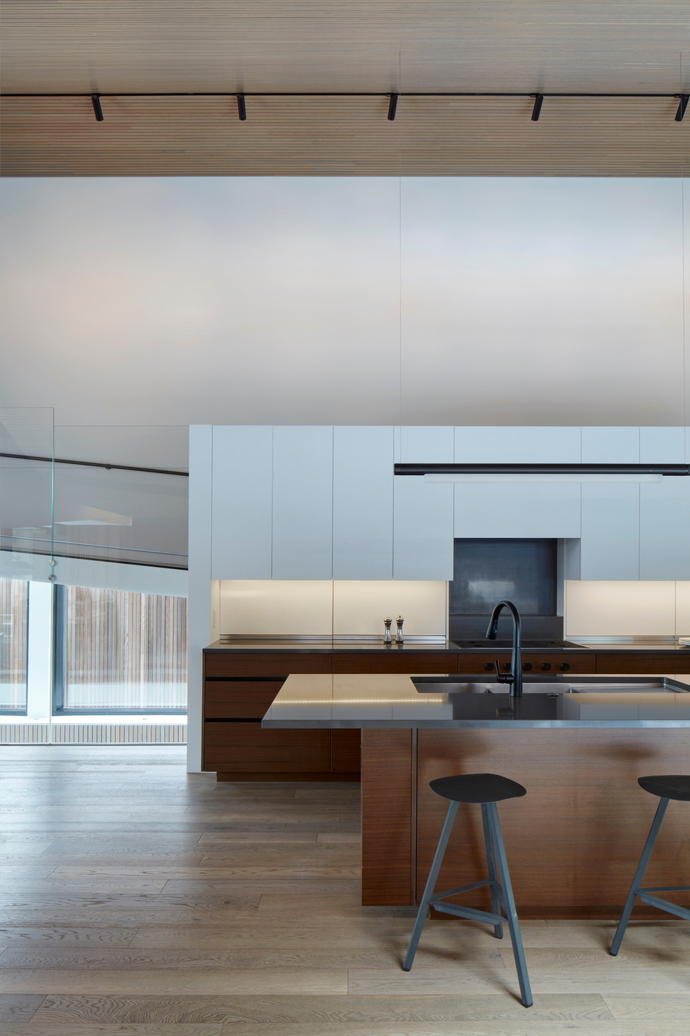 A Masterpiece of Contemporary Architecture: Veil House - Arkitera