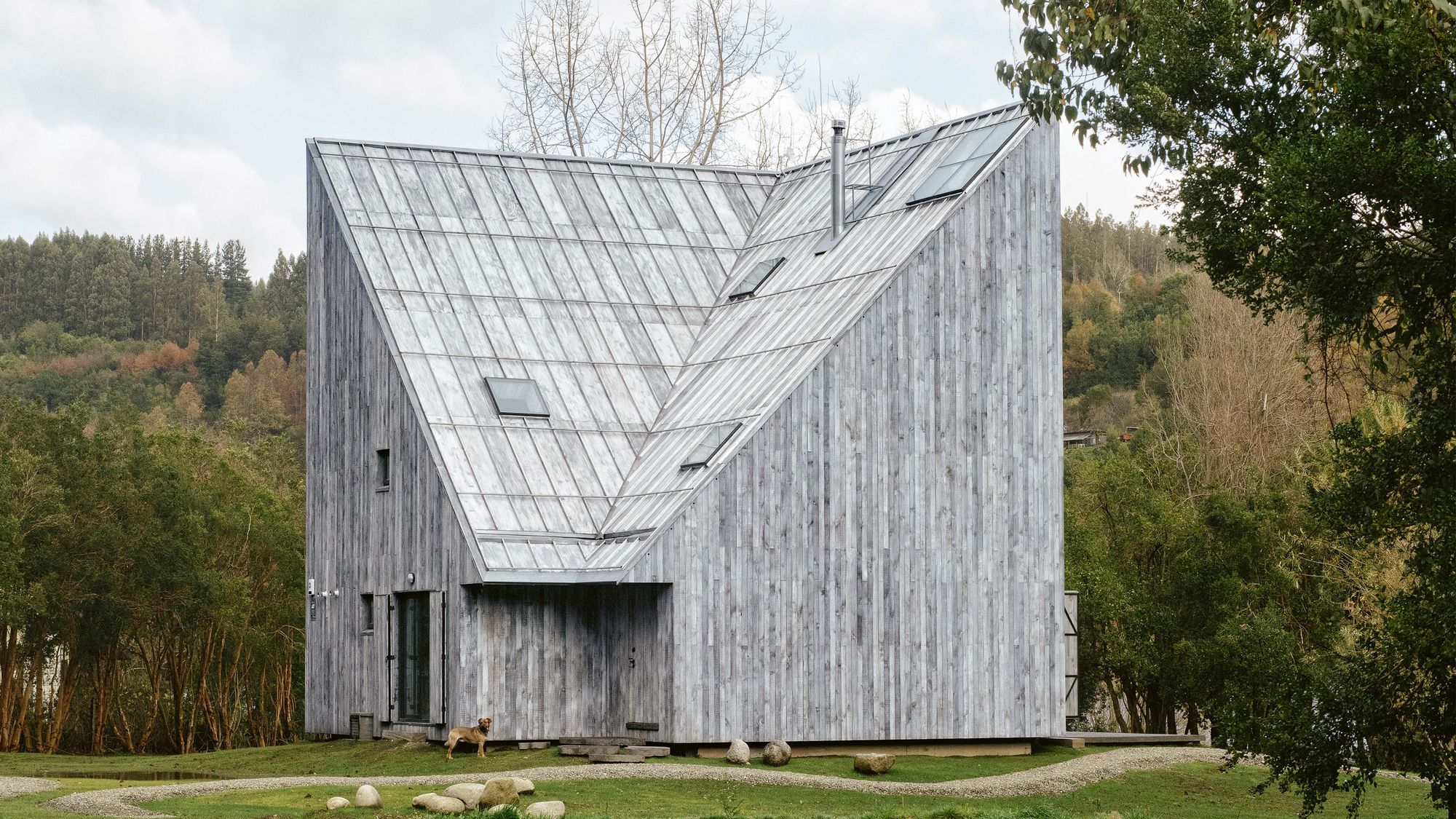 İçsel Karşıtlıkların Buluştuğu Mekan: Humo House - Arkitera