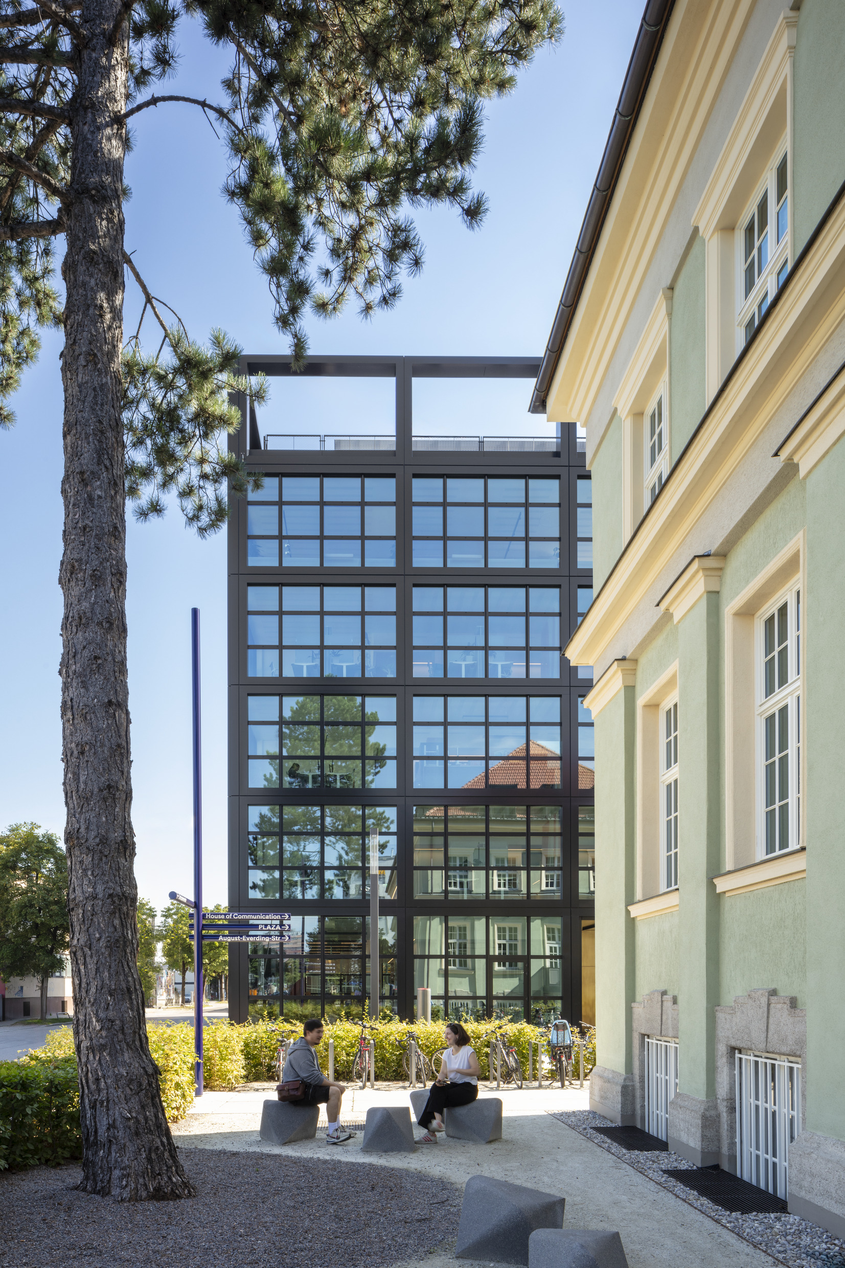 iCampus Rhenania Has Opened in Munich - Arkitera