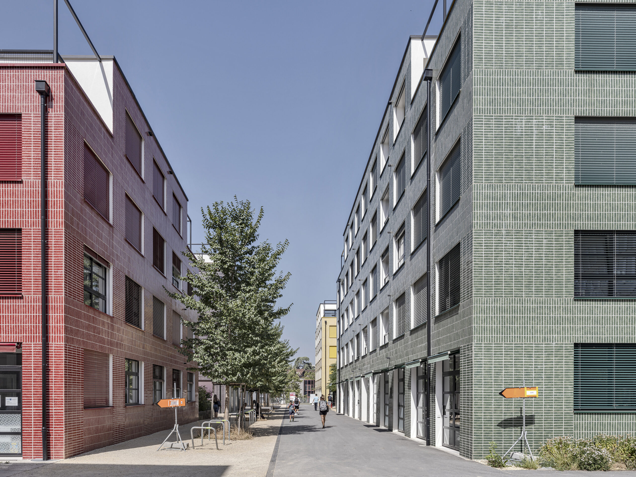 KCAP Present Neighbourhood Aux Entrepôts in Renens, Lausanne - Arkitera