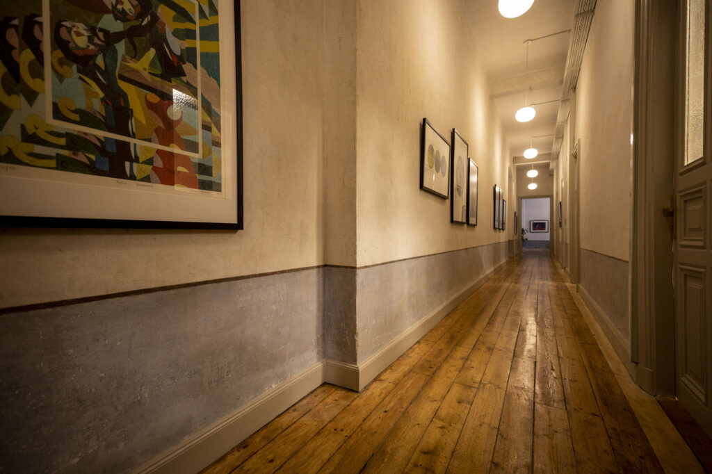 Casa Botter Art and Design Center - Arkitera