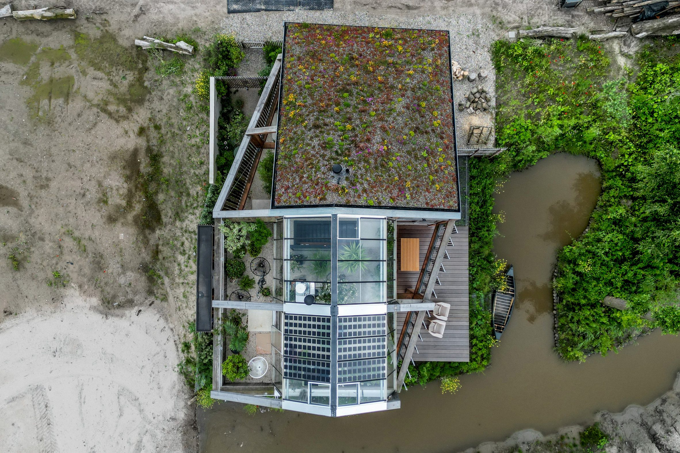 Üstünde Sera Bulunan Ev - Arkitera