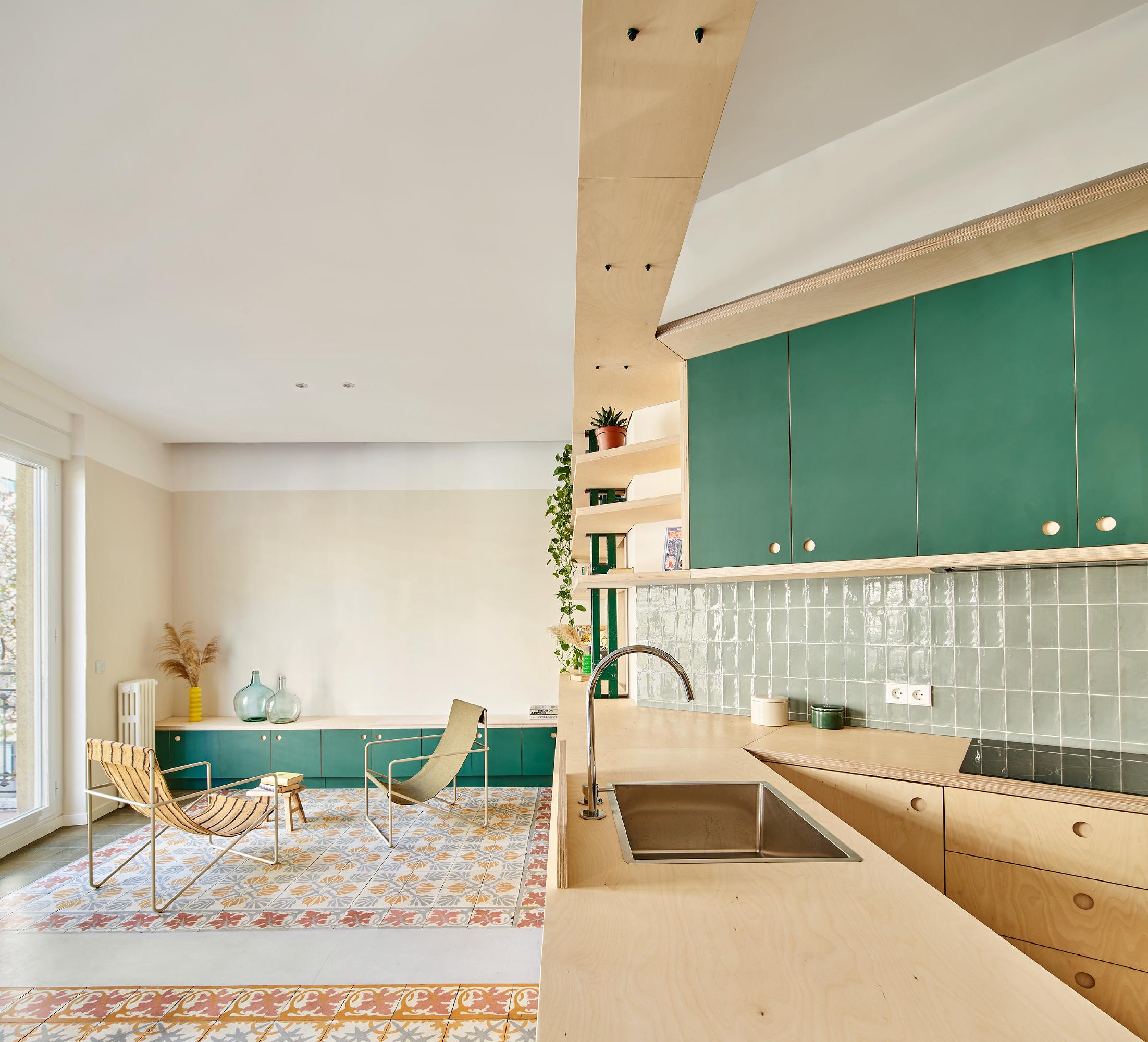 Madrid'de Özgün Karakterli Apartman Dairesi: PI25 - Arkitera